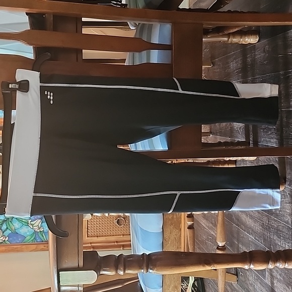 bcg | Pants & Jumpsuits | Bcg Capris | Poshmark